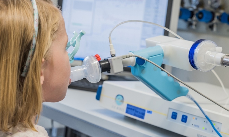 Der Teddybär kommt mit - MRT im Kindesalter