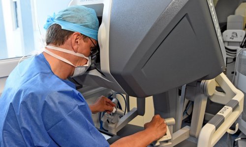 Robot enables lumbar spine repair • healthcare-in-europe.com