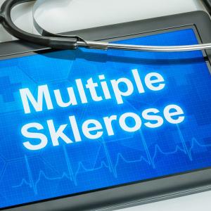 Multiple Sklerose: PET zeigt Schäden in grauer Substanz im Gehirn ...