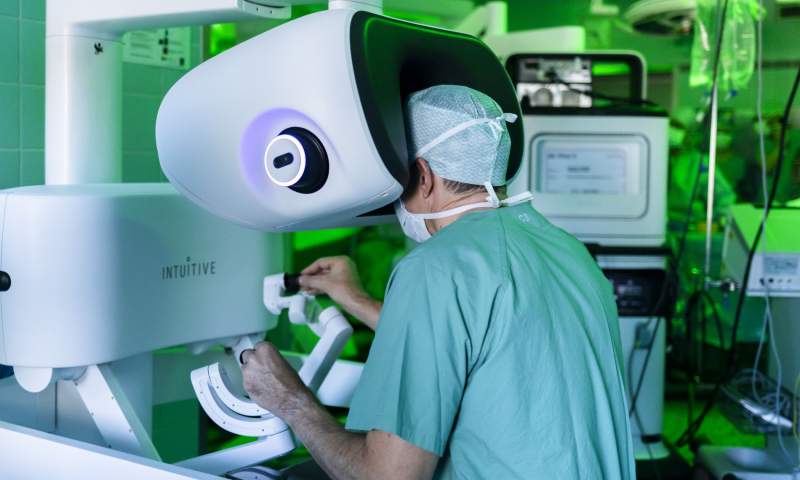 Weltpremiere für Shunt-OP per Mikrochirurgie-Roboter • healthcare-in ...