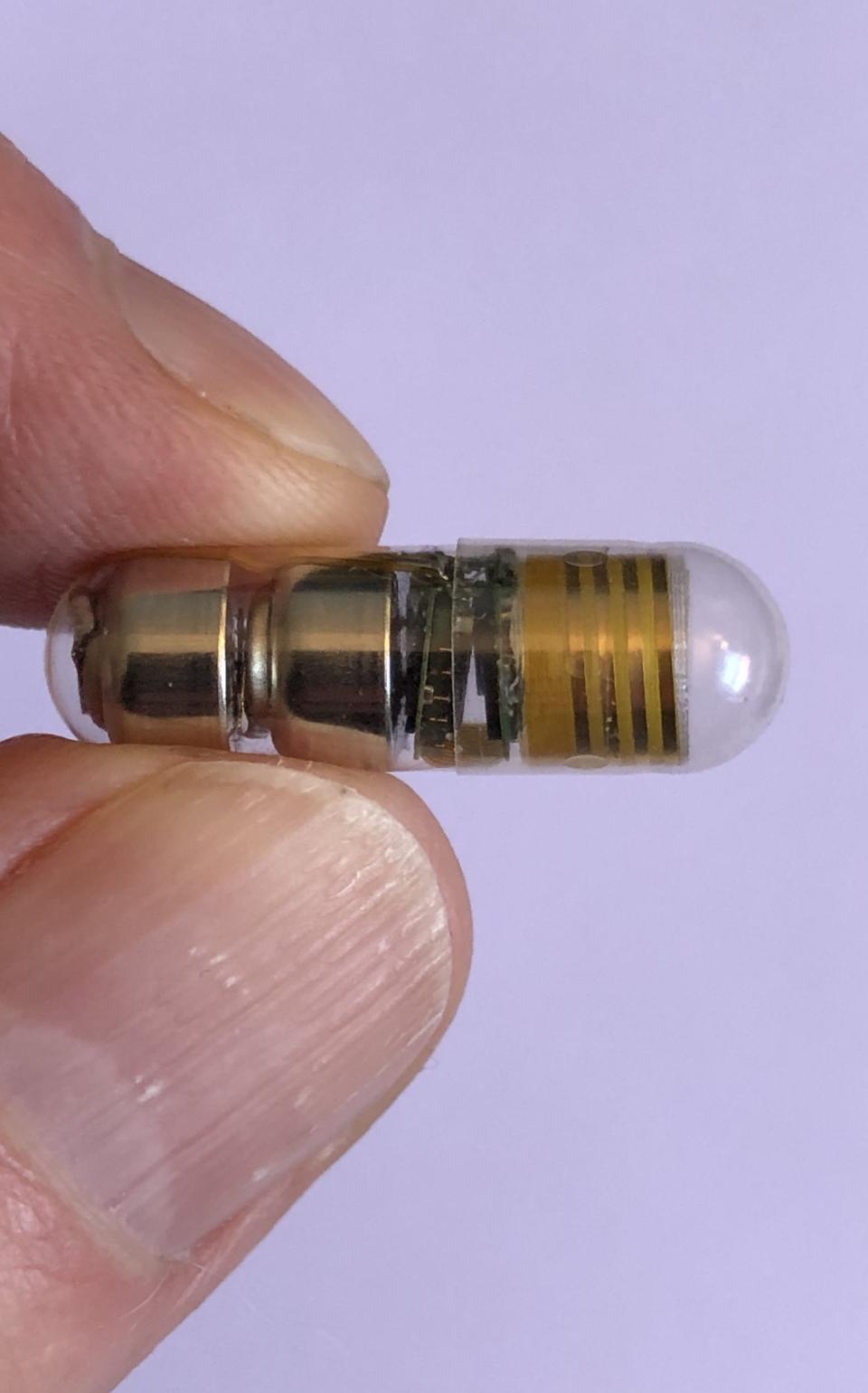 Pill-sized device monitors breathing from the gut • healthcare-in ...