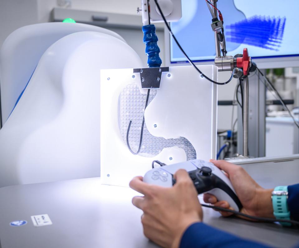 Telemedicine: endoscopic surgery across 9300 km • healthcare-in-europe.com